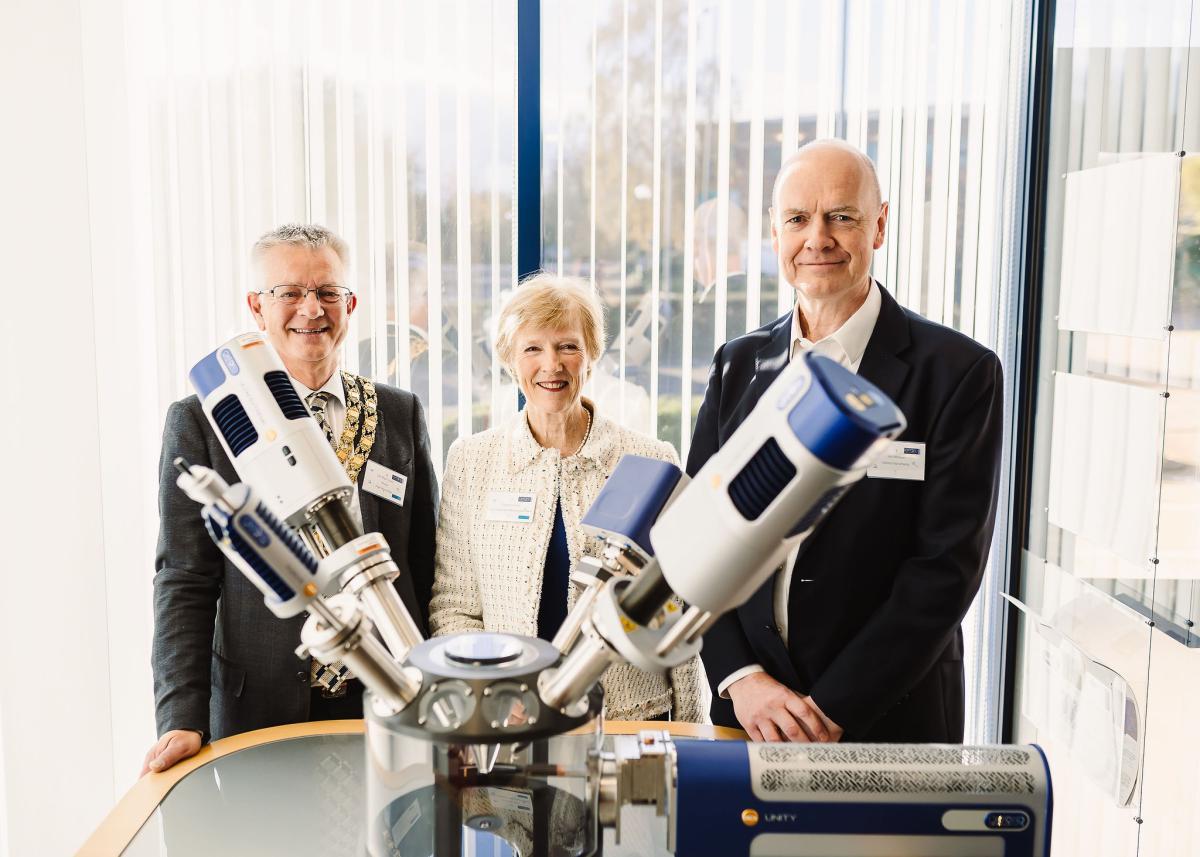 Bringing Together Technology to Solve Materials Challenges - Oxford Instruments